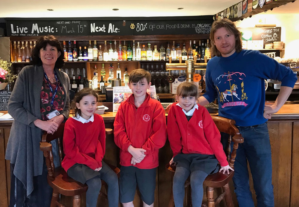 Wheatsheaf fundraising revamps playground for Chilton Foliat Primary ...